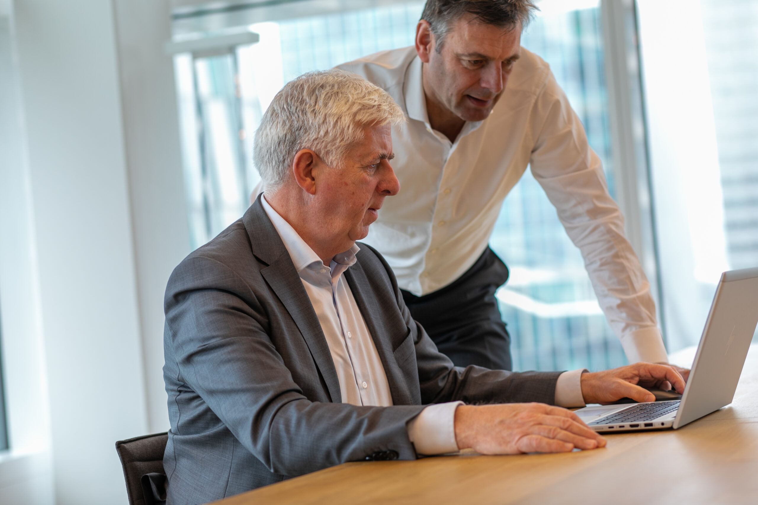 Executive Board / Supervisory Board - Financial Assets